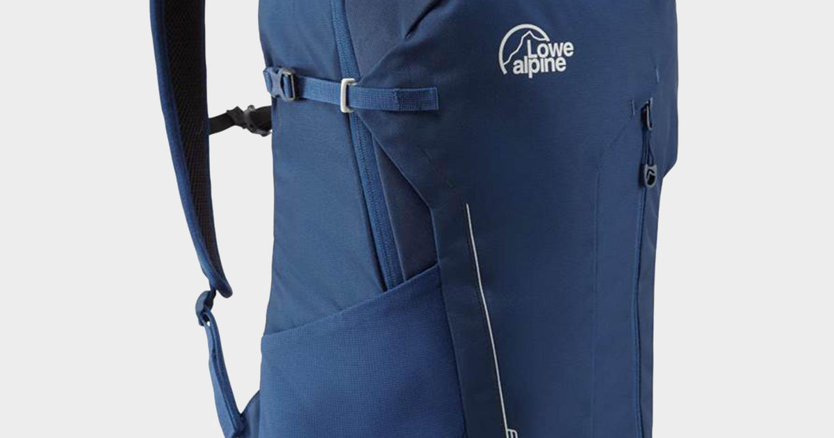 Navy Lowe Alpine Edge 26 Litre Daysack – GO Outdoors